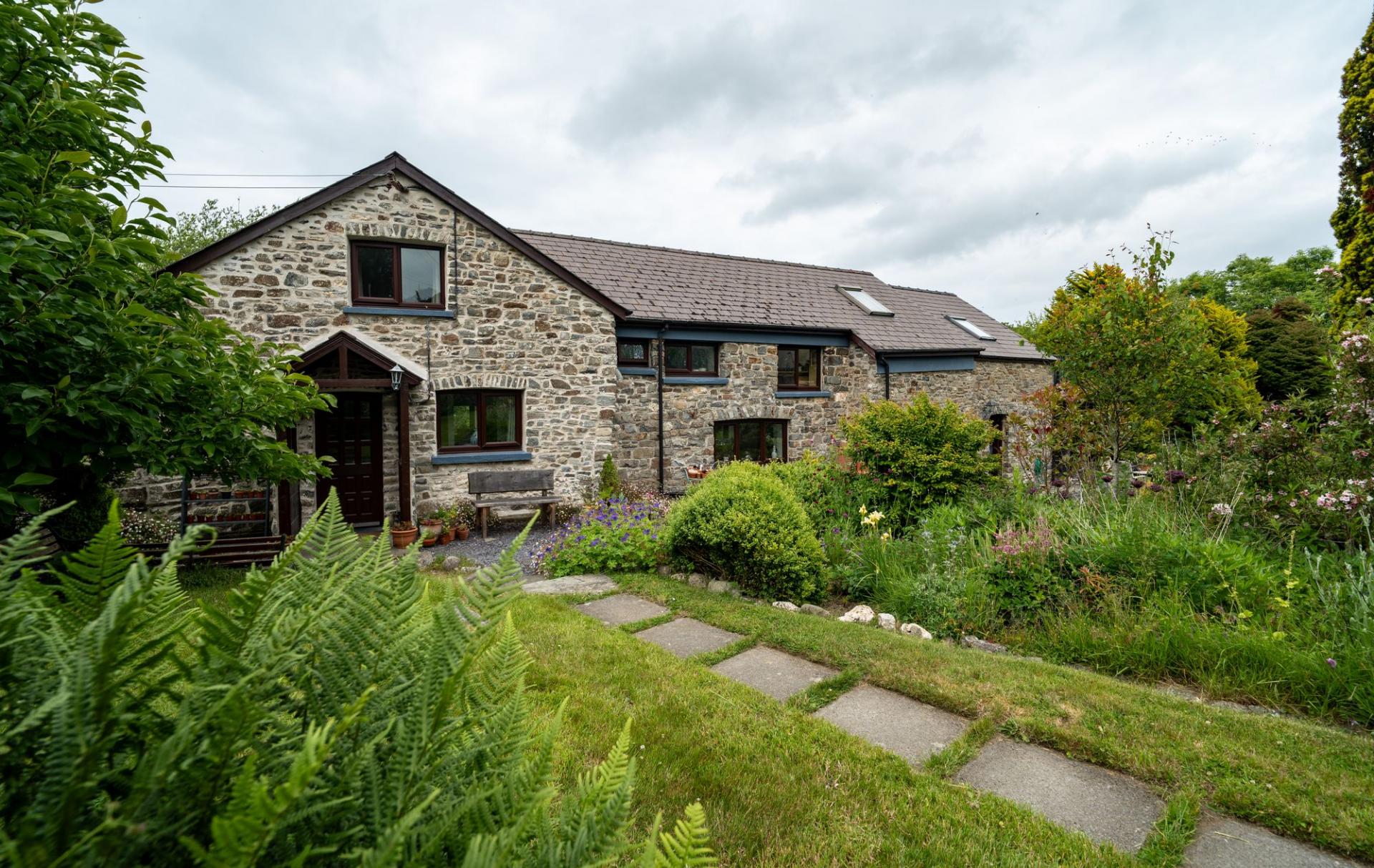 Detached House for sale with 4 bedrooms, Panteg, Moylegrove | Fine ...