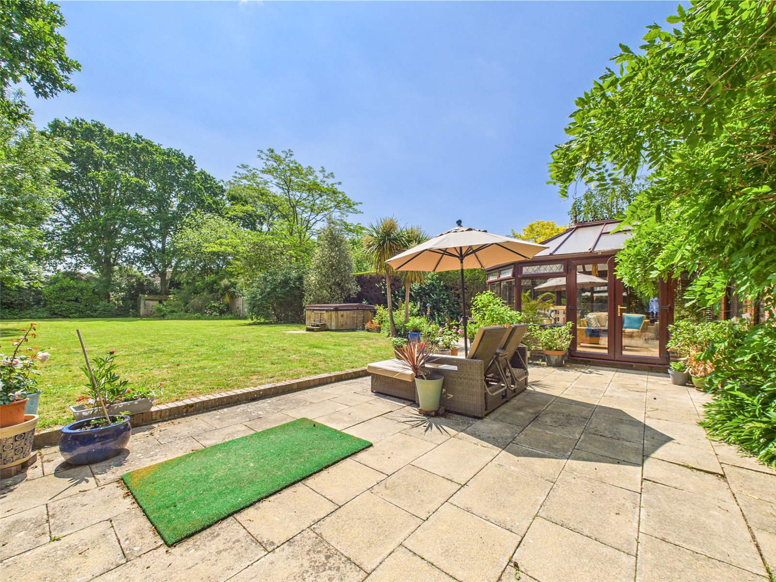 Detached House for sale with 5 bedrooms, Stouts Lane, Bransgore | Fine ...