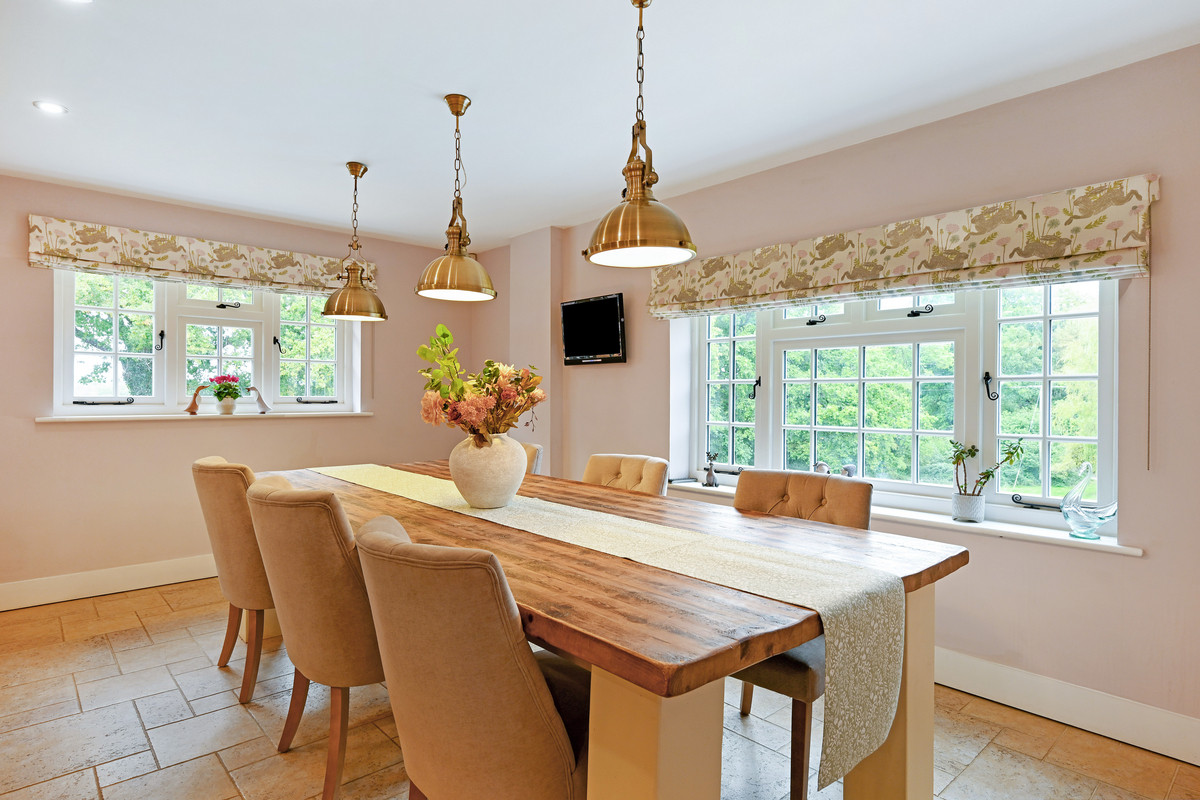 Detached House for sale with 5 bedrooms, Saunders Lane, Awbridge | Fine ...
