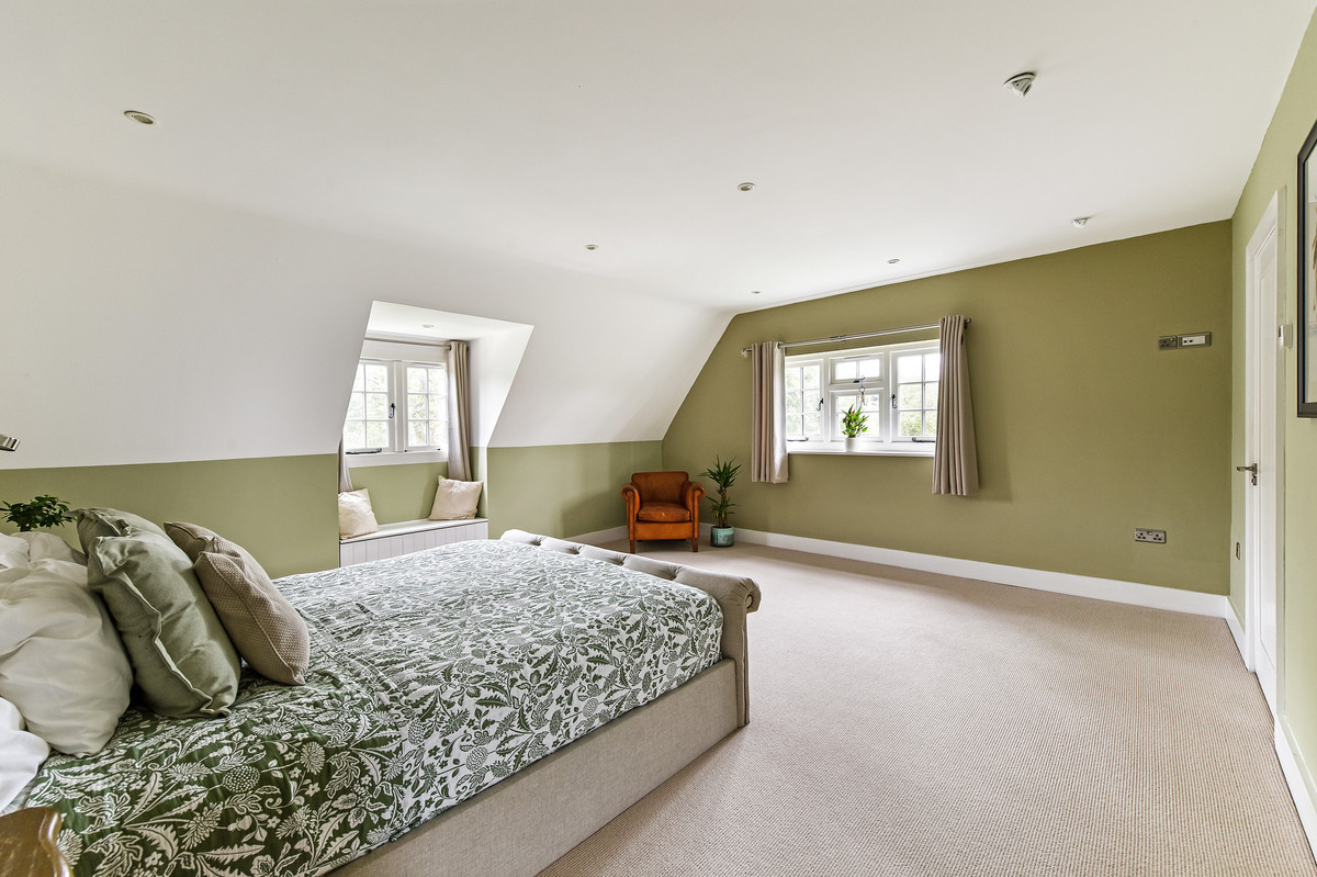 Detached House for sale with 5 bedrooms, Saunders Lane, Awbridge | Fine ...