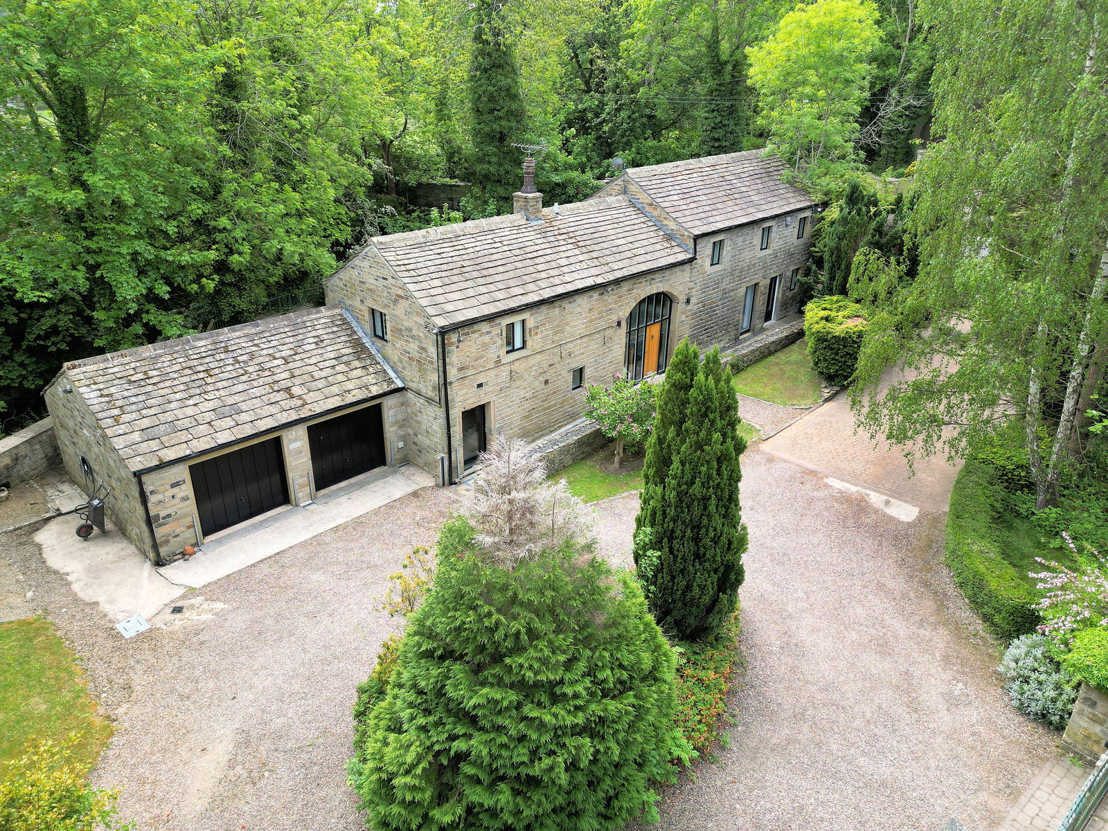 Detached House for sale with 5 bedrooms, Woodsome Road, Fenay Bridge ...