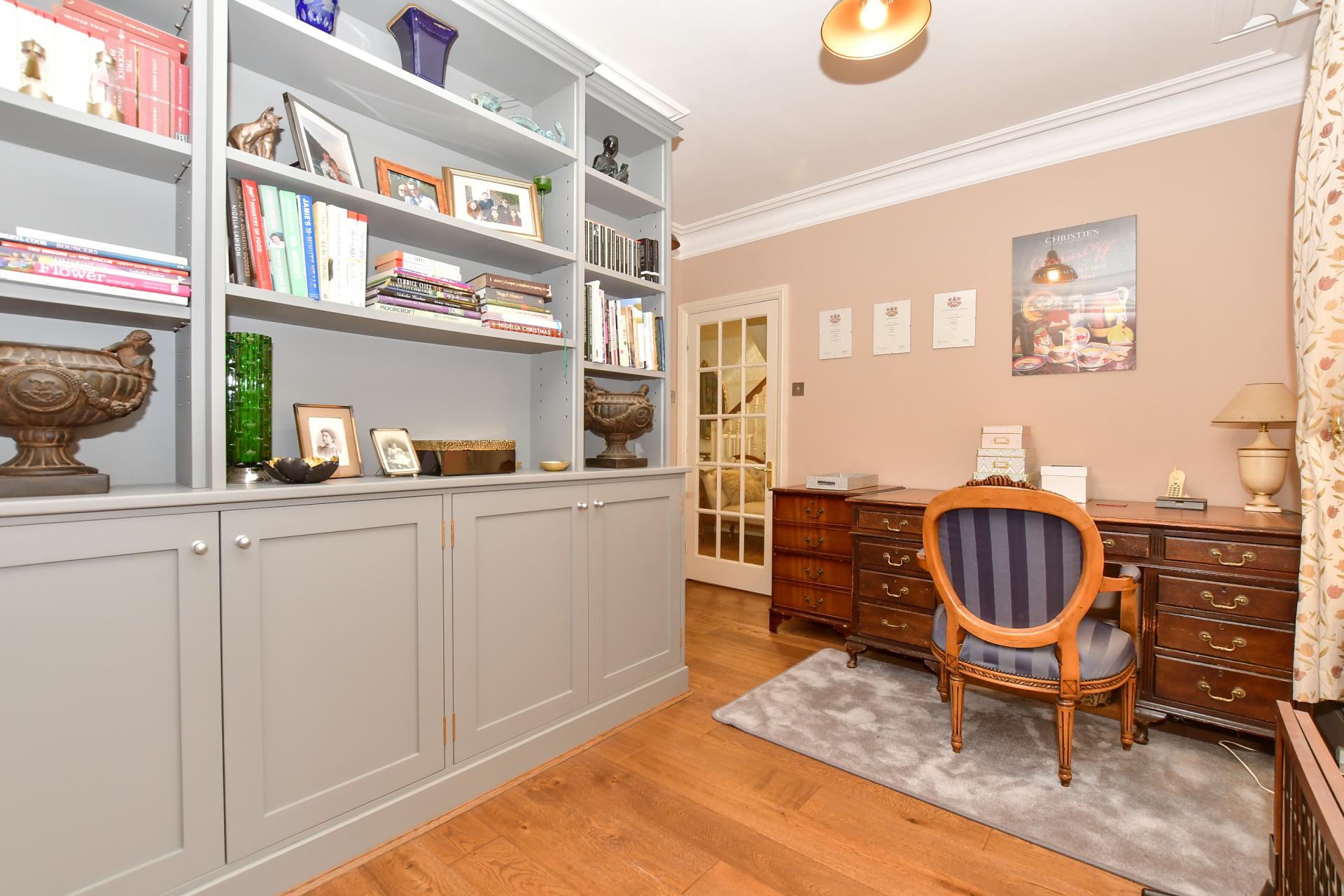 Detached House for sale with 7 bedrooms, Bossingham Road, Stelling ...