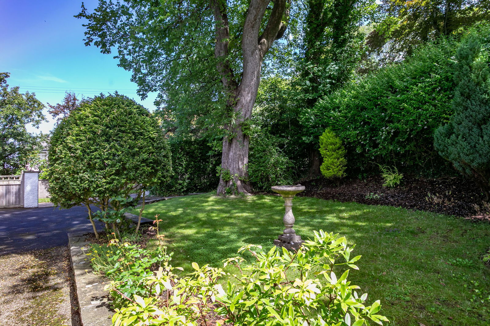 Detached House for sale with 5 bedrooms, Bracondale, 10 Hest Bank Lane ...