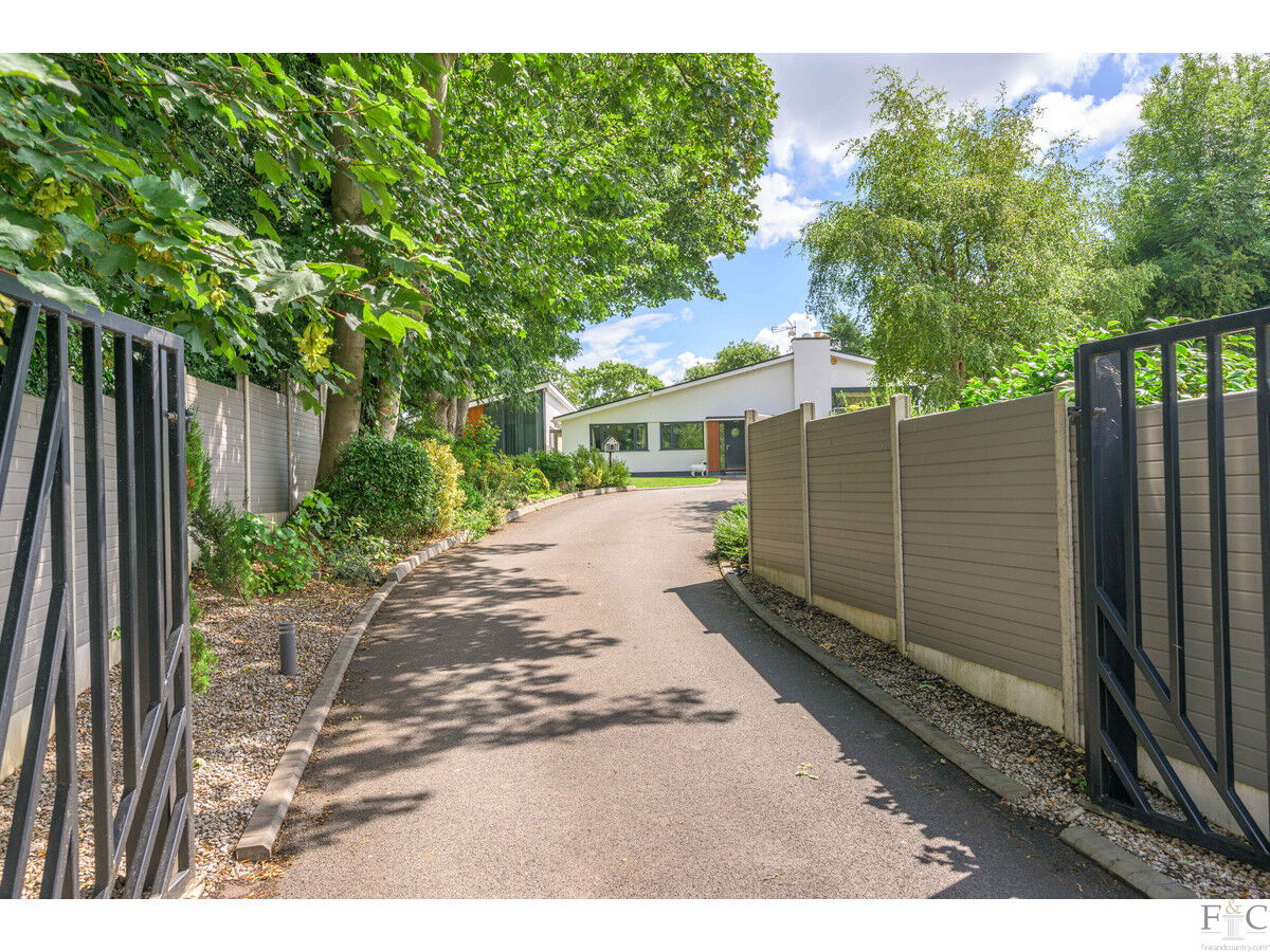 Detached House for sale with 6 bedrooms, Welford Road, South Kilworth ...