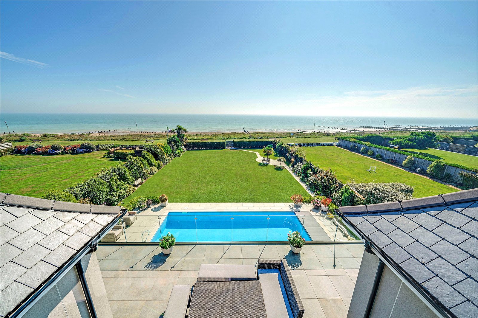 Detached House for sale with 7 bedrooms, Sea Way Middleton-On-Sea ...