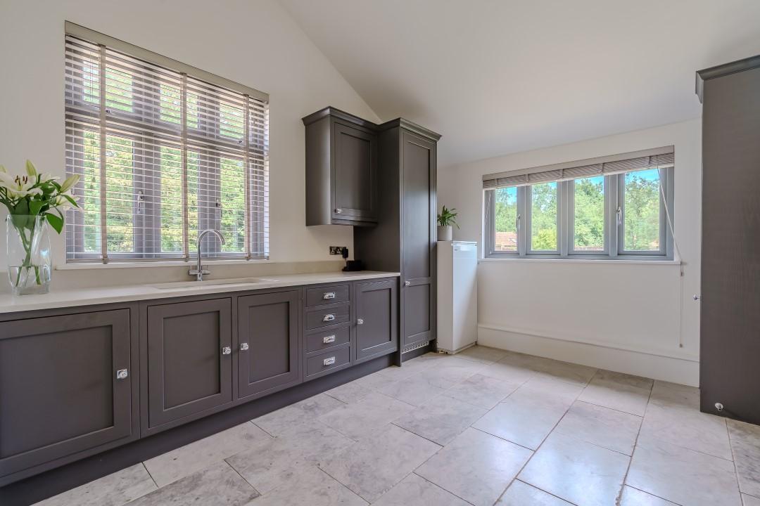 Detached House for sale with 7 bedrooms, Saxlingham Nethergate | Fine ...