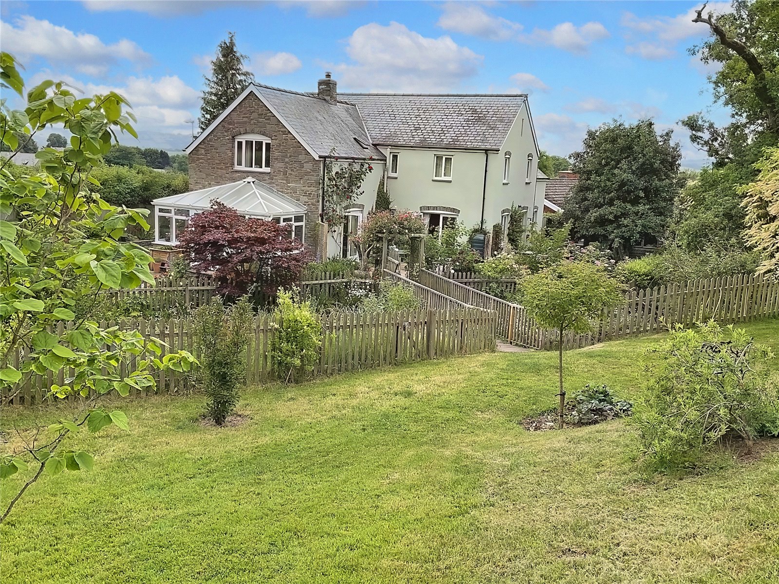 Detached House for sale with 5 bedrooms, Felindre, Nr. Hay-On-Wye ...
