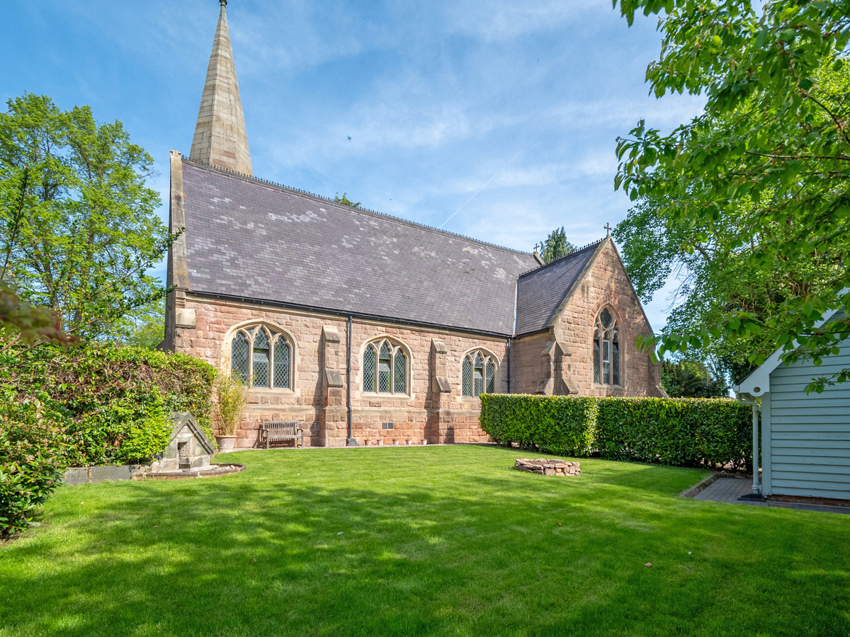 Detached House for sale with 5 bedrooms, Merlin Way, Mickleover | Fine ...