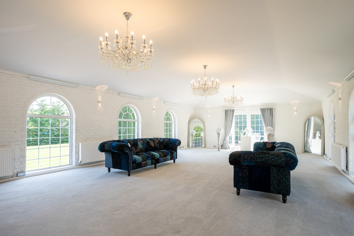 Detached House for sale with 5 bedrooms, Queens Road Calf Heath ...