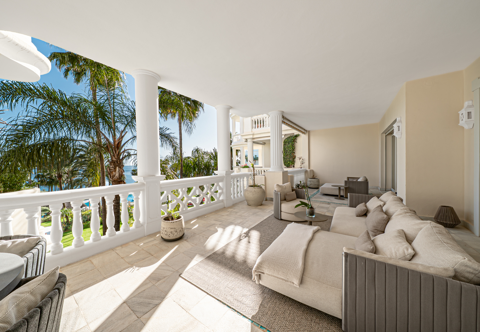 Apartment for sale with 3 bedrooms, New Golden Mile, Estepona | Fine ...